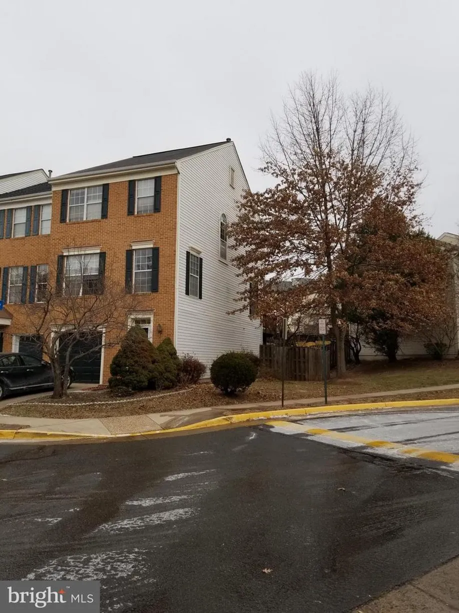 14200 Beddingfield Way, CENTREVILLE, VA 20121 Property for sale