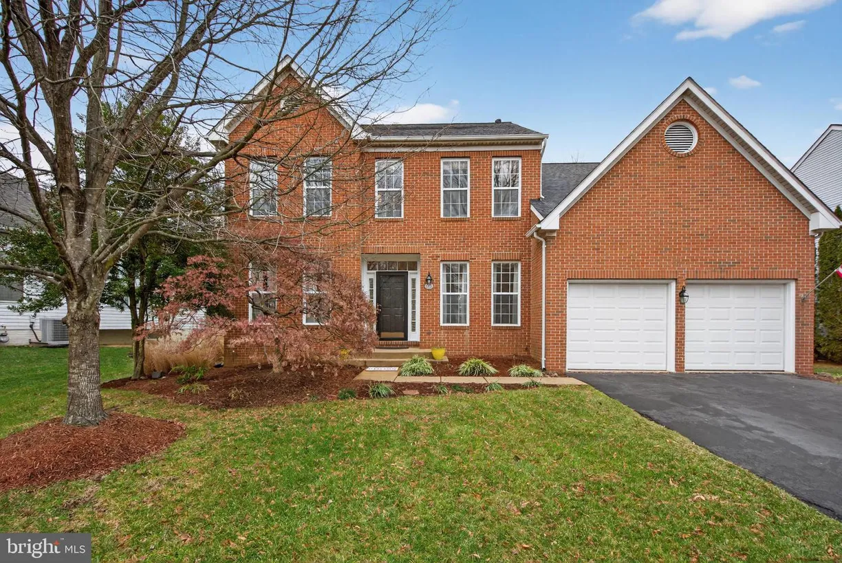 6403 Guard Mount Ct, CENTREVILLE, VA 20121 Property for sale