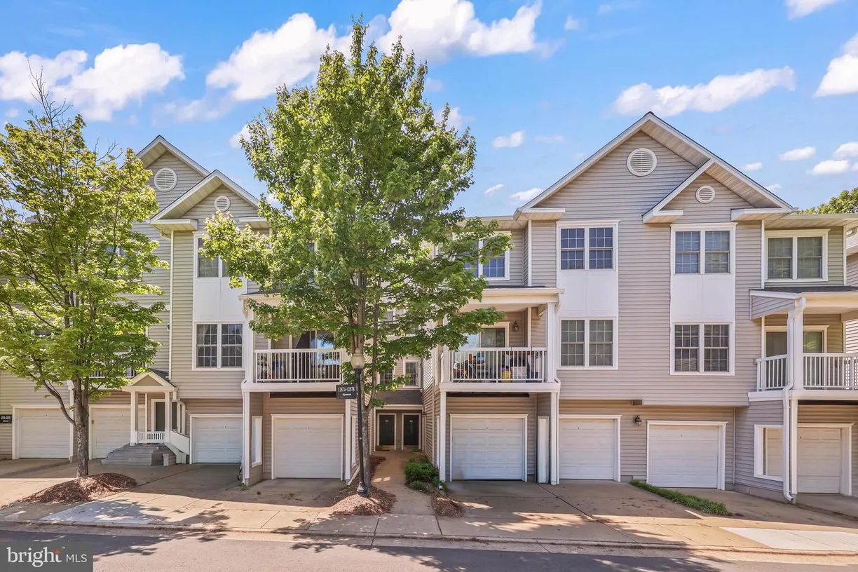 12864 Fair Briar Ln #12864, FAIRFAX, VA 22033 Property for sale