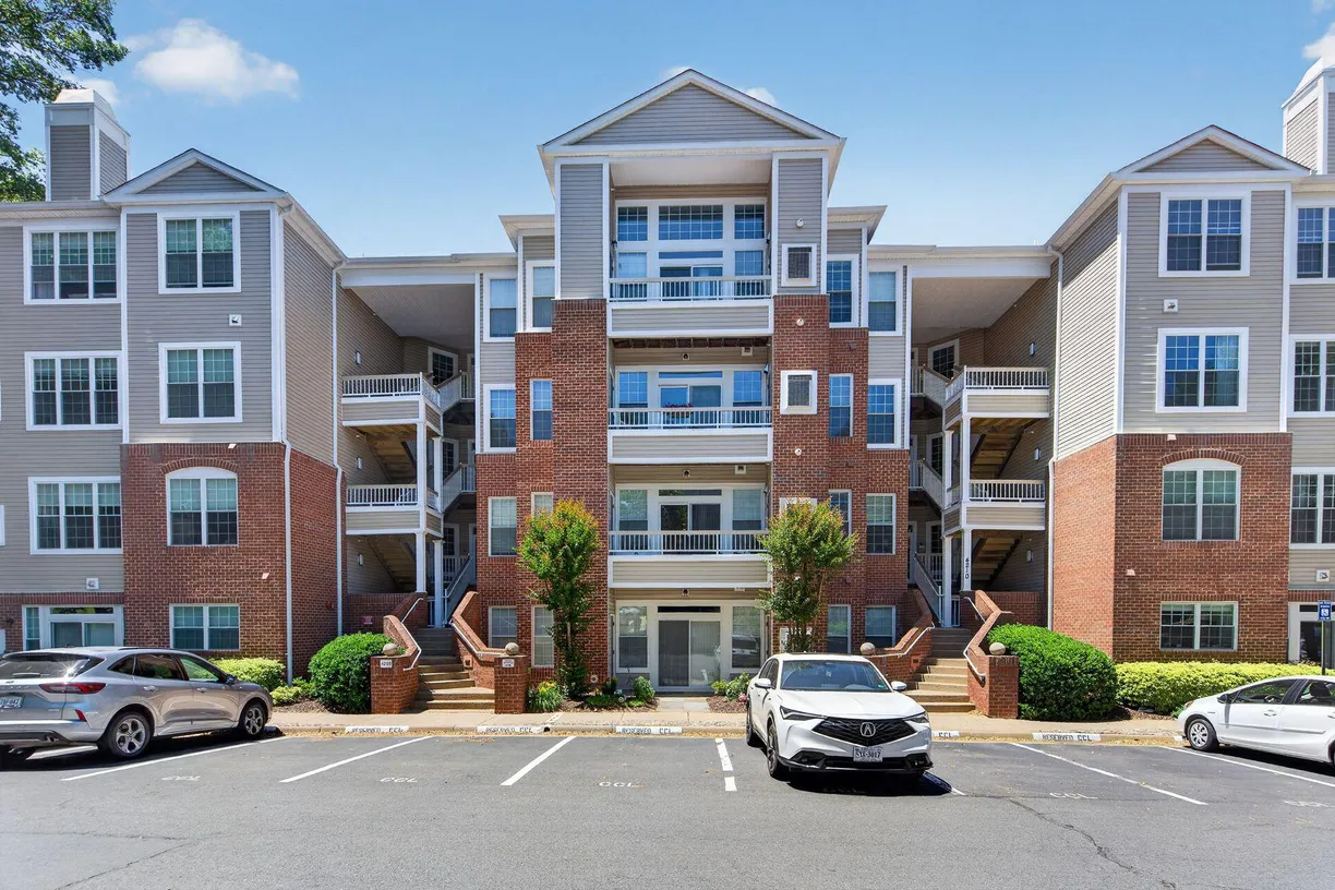 4210 Mozart Brigade Ln #4210d, FAIRFAX, VA 22030 Property for sale