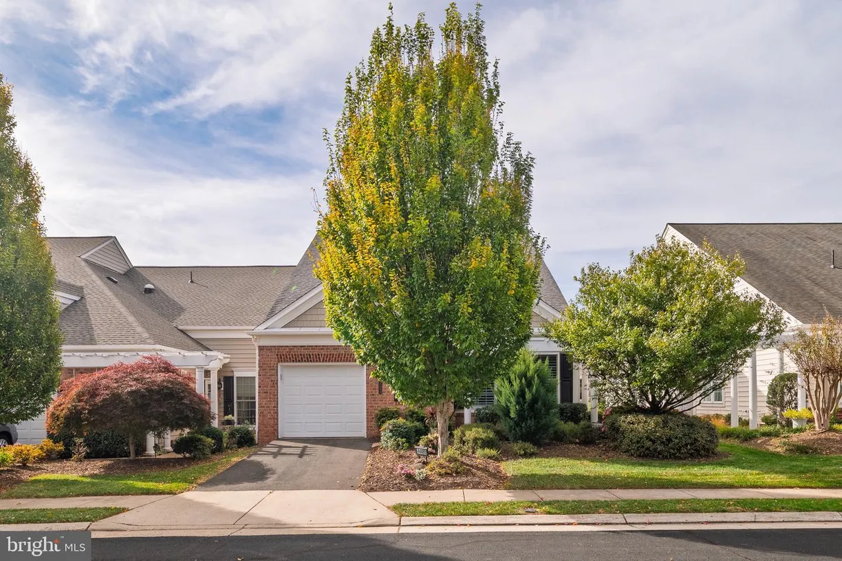 44489 Maltese Falcon Sq, ASHBURN, VA 20147 Property for sale
