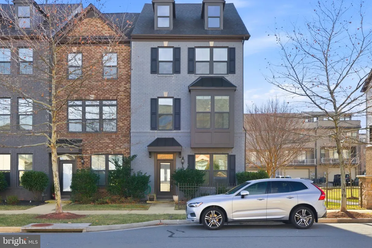 43377 Southland St, ASHBURN, VA 20148 Property for sale