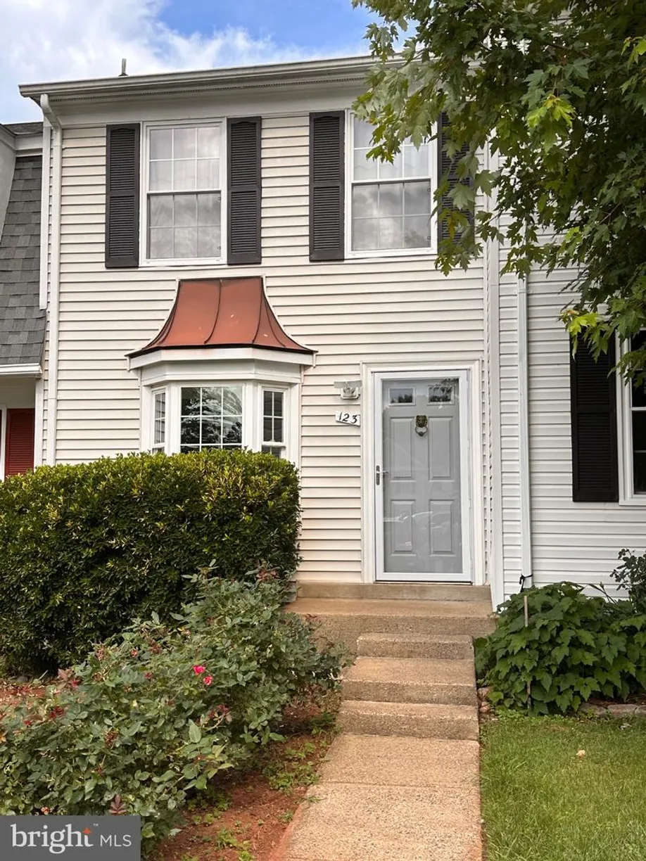 123 Bickel Ct, STERLING, VA 20165 Property for sale