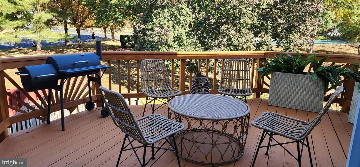 2076 Bowline Loop, WOODBRIDGE, VA 22192 Property for sale