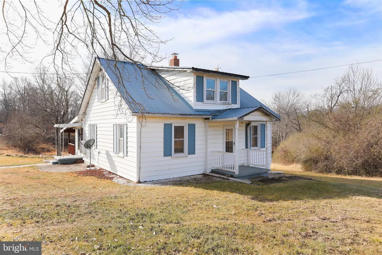 12725 Winchester Grade Rd, BERKELEY SPRINGS, WV 25411 Property for sale