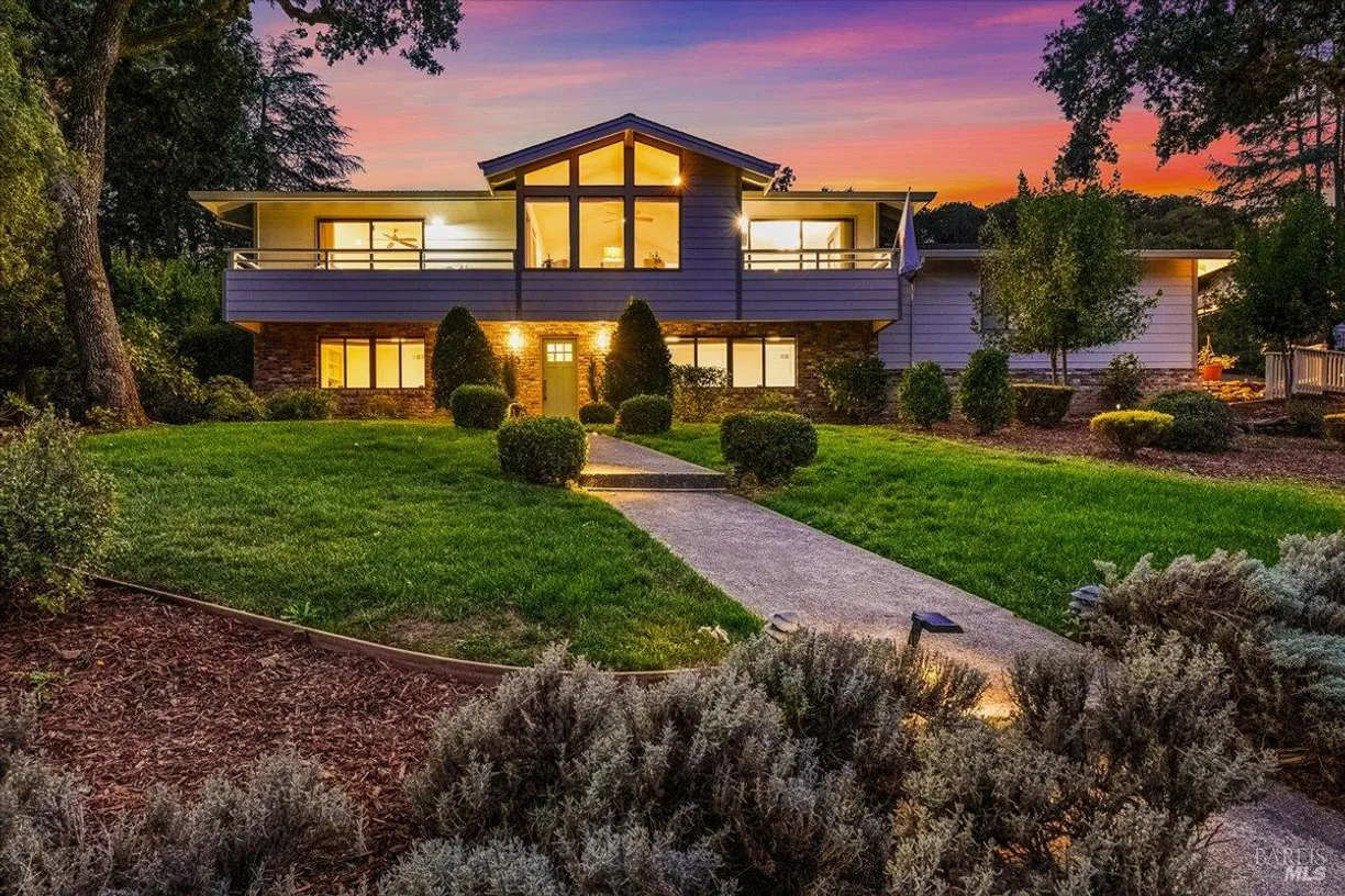 6850 Oakmont Drive, Santa Rosa, CA 95409 Property for sale