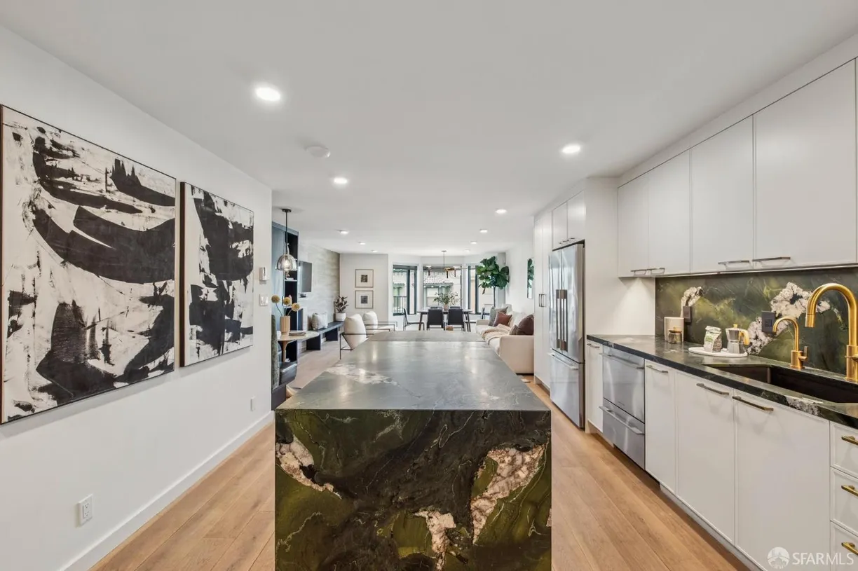 1624 Larkin Street #7, San Francisco, CA 94109 Property for sale