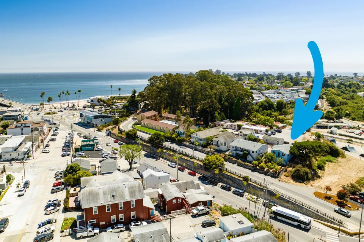 102 Cliff Drive, SANTA CRUZ, CA 95060 Property for sale