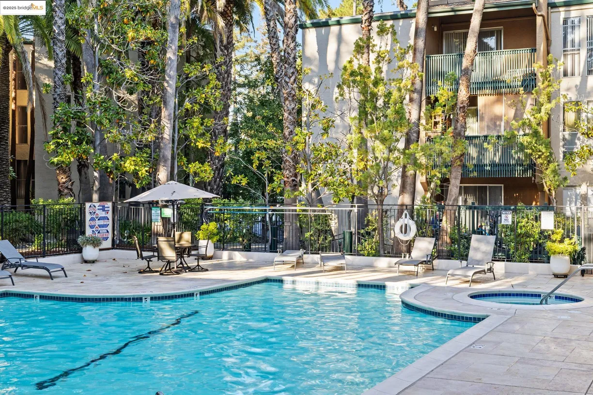 Sharene Ln #111, Walnut Creek, CA 94596 Property for sale