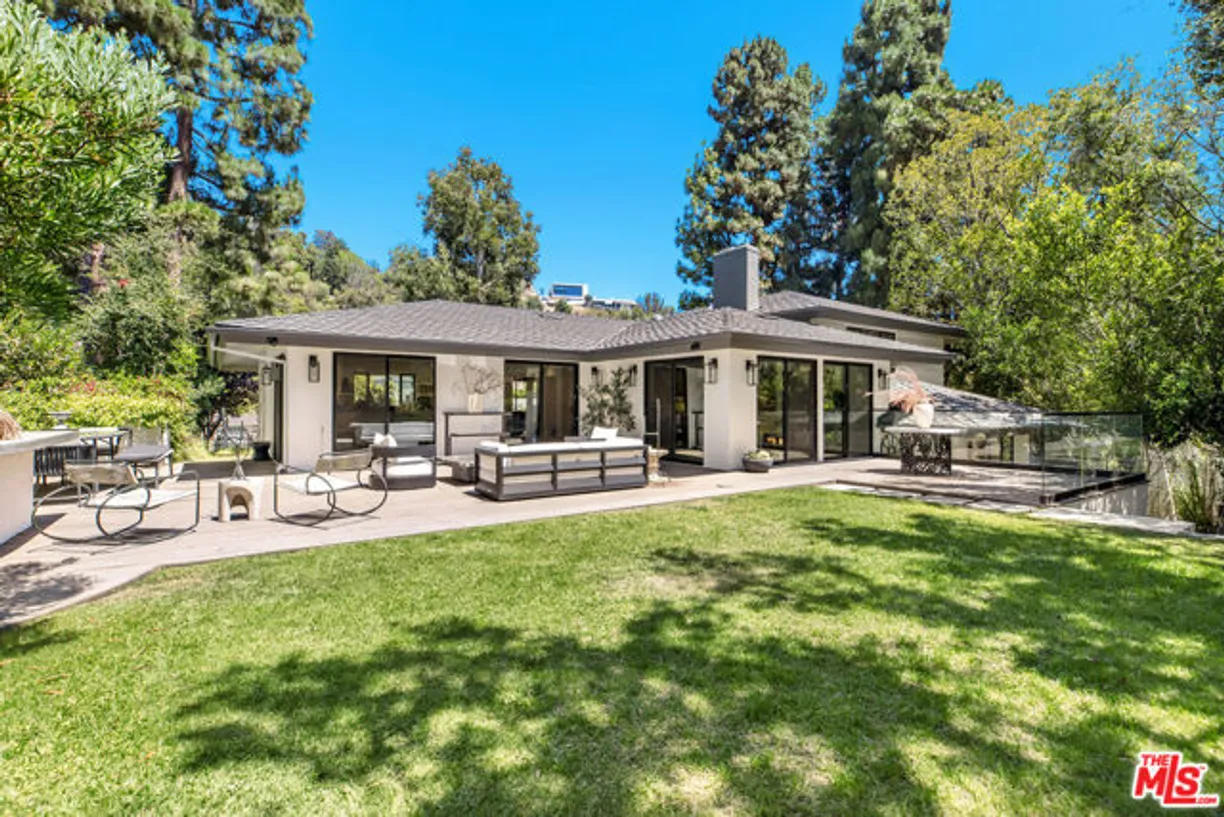 Norman Place, Los Angeles, CA 90049 Property for rent