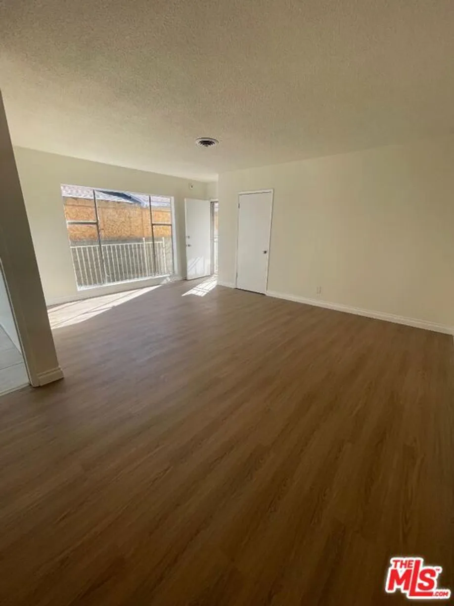 36th Street, Los Angeles, CA 90018 Property for rent