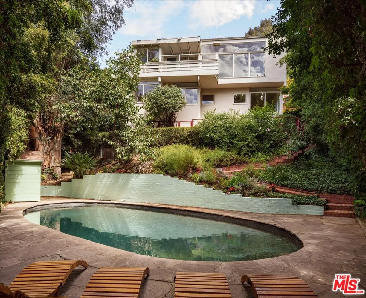2764 Outpost, Los Angeles, CA 90068 Property for sale