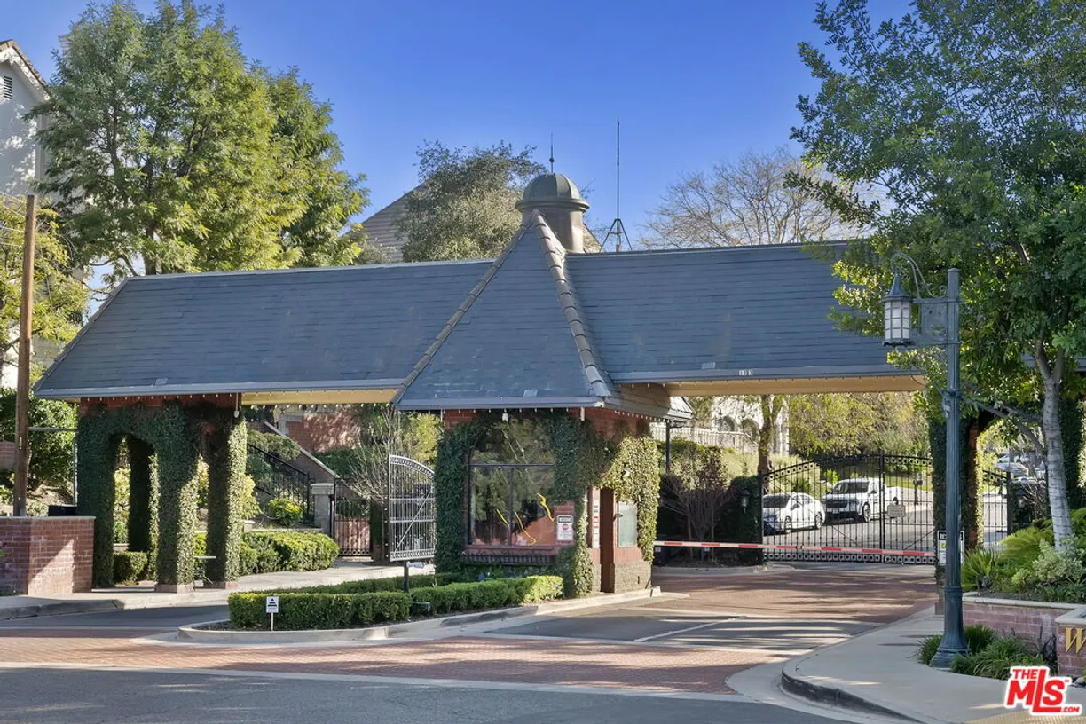 4618 Westchester, Woodland Hills, CA 91364 Property for sale