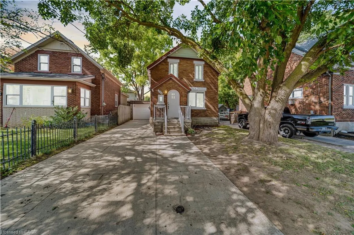 324 Victoria, Kitchener Property for sale