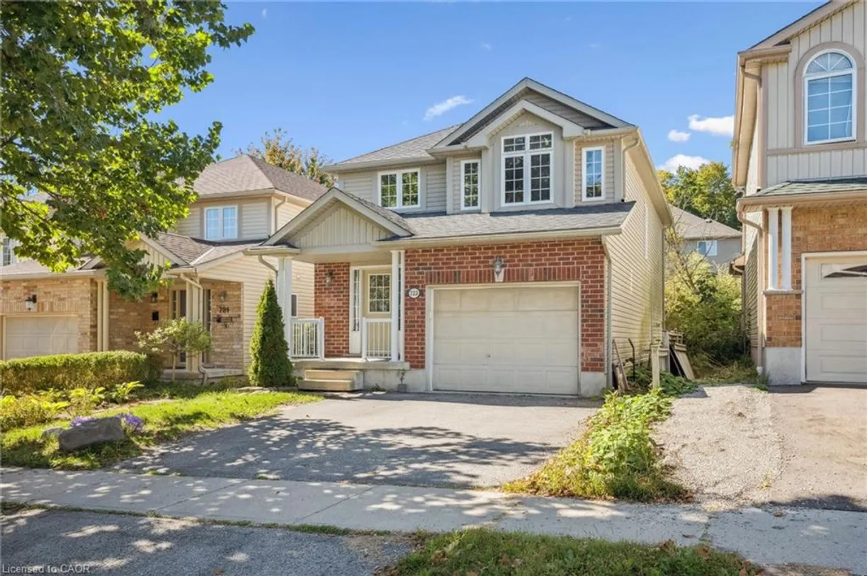 723 Black Cherry, Waterloo Property for sale