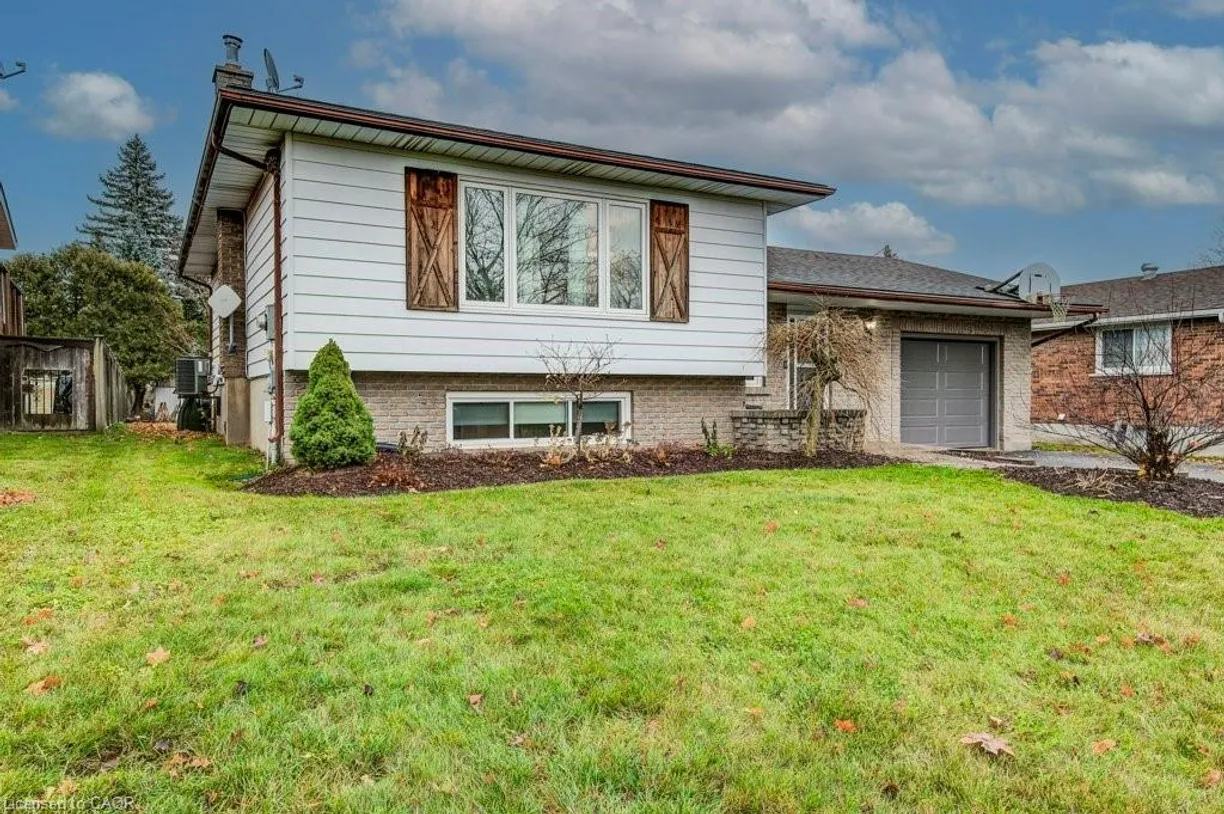 44 Reiner, Wellesley Property for sale