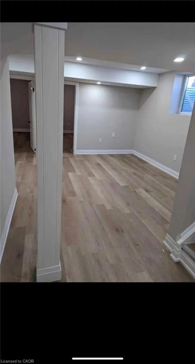 493 St Moritz #Basement, Waterloo Property for rent