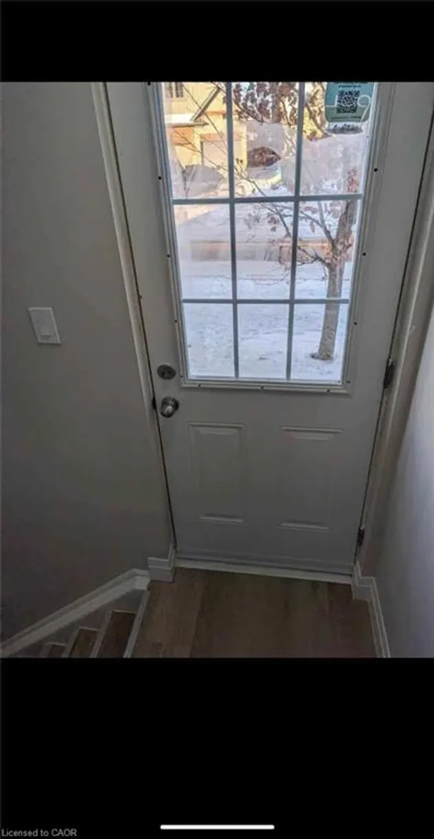 493 St Moritz #Basement, Waterloo Property for rent
