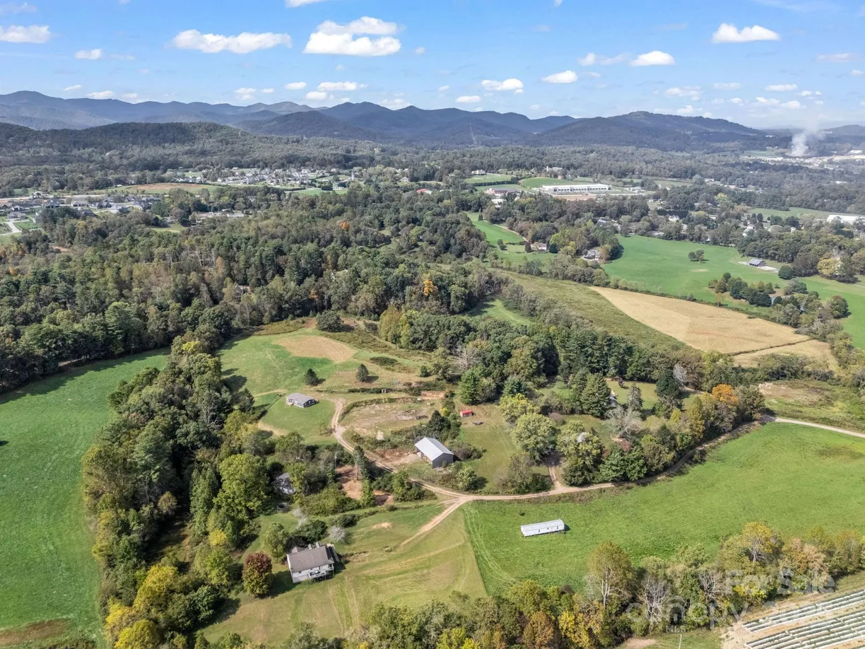 128 Cook Lane, Mills River, NC 28759 Property for sale