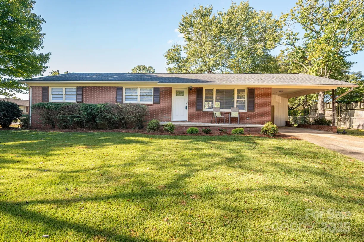 3501 Cinderella Drive #7, Dallas, NC 28034 Property for sale