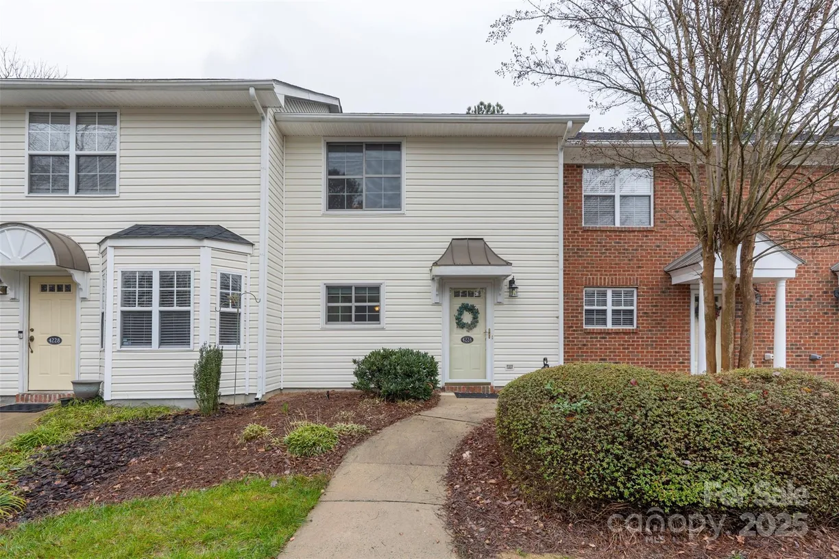 4226 Melrose Club Drive, Matthews, NC 28105 Property for sale
