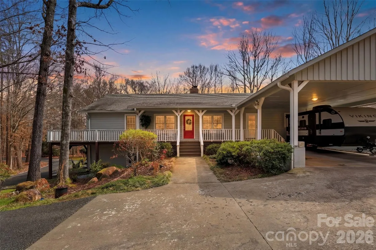 5950 Forest Lawn Drive