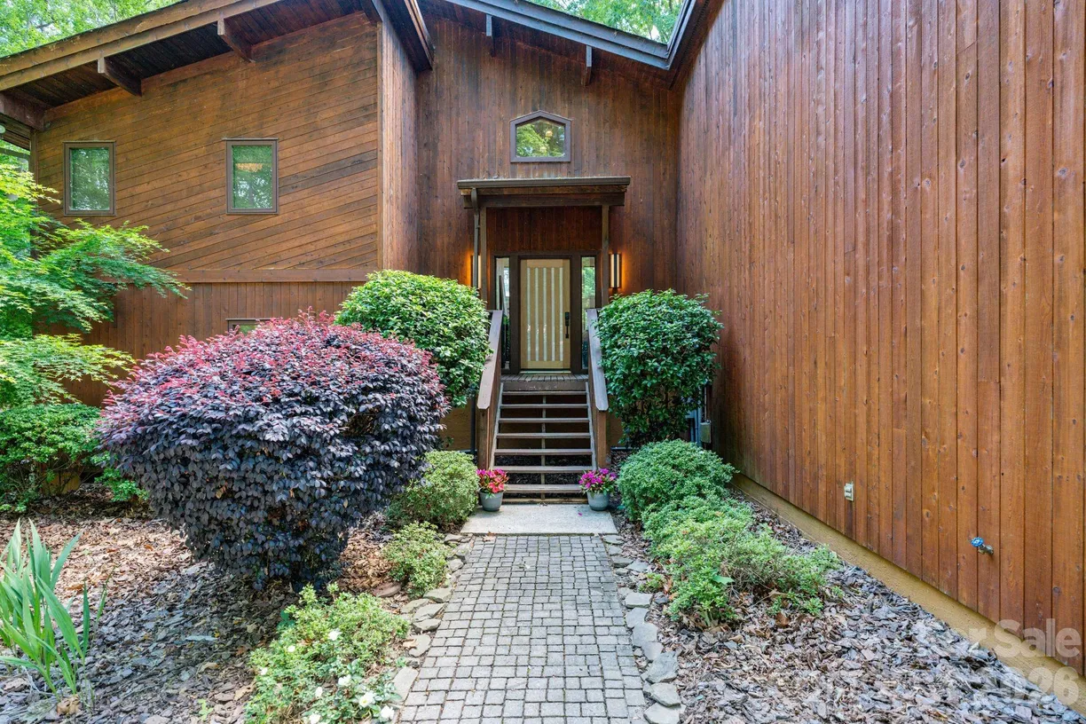 450 Greenbay Road #105, Mooresville, NC 28117 Property for sale