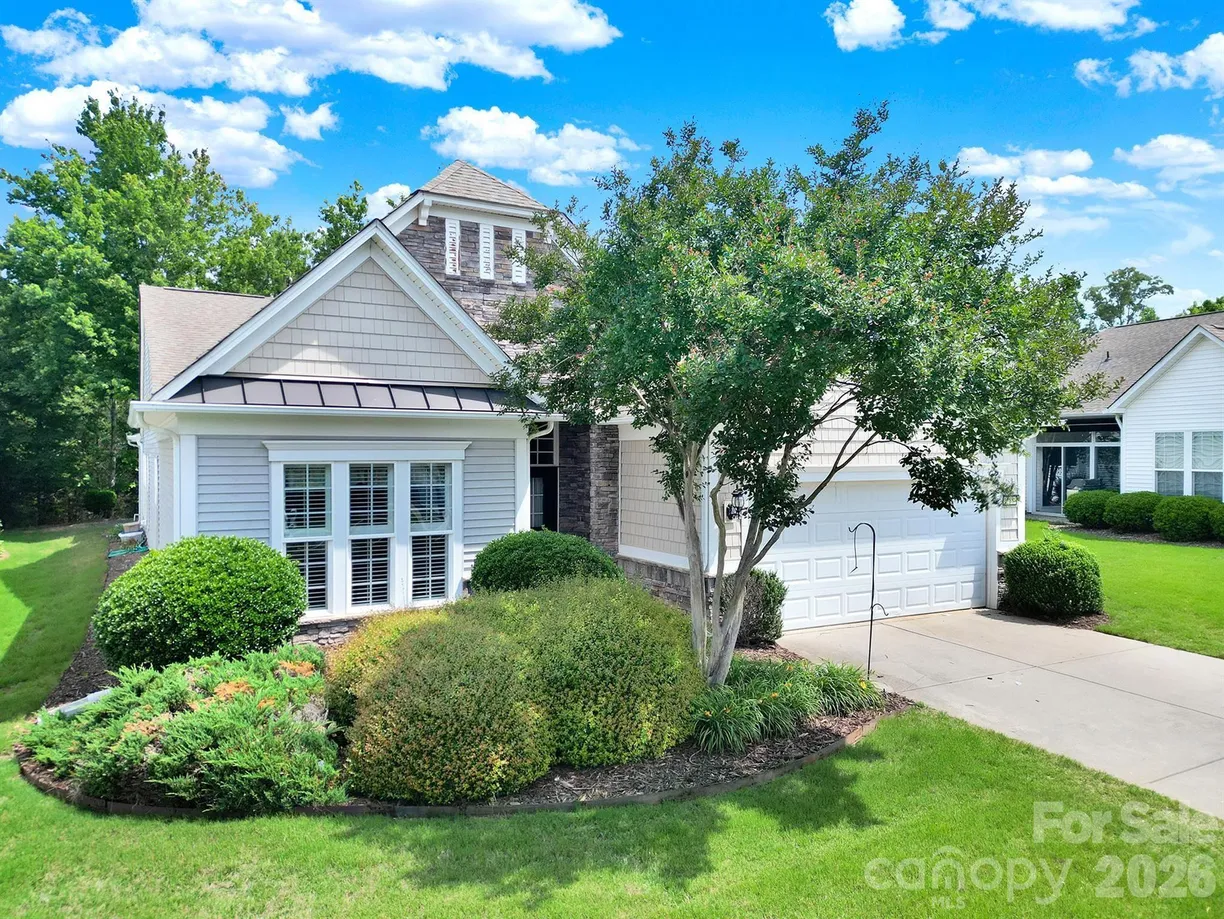 15184 Legend Oaks Court, Fort Mill, SC 29707 Property for sale