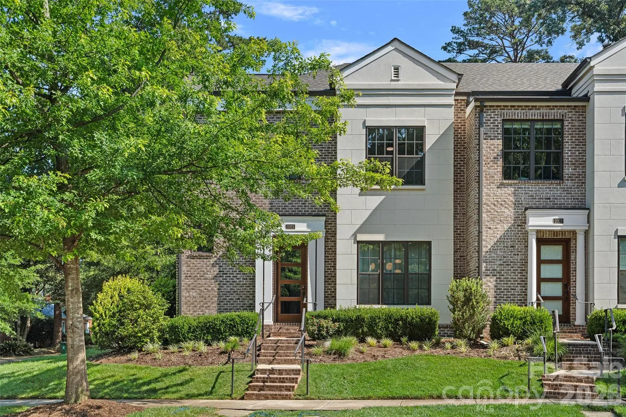 2023 Lynnwood Drive, Charlotte, NC 28209 Property for sale