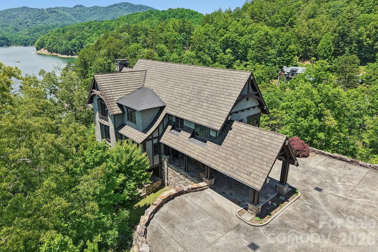410 Lakewood Drive, Bryson City, NC 28713 Property for sale