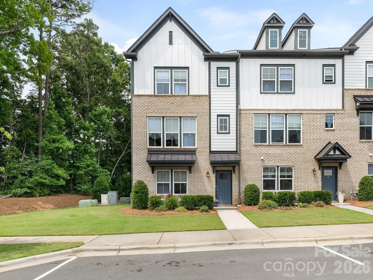 15004 Bayou Drive, Charlotte, NC 28277 Property for sale