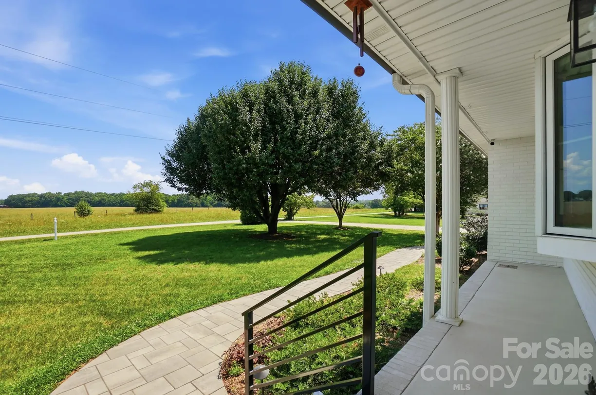 130 Watts Farm Lane, Mooresville, NC 28115 Property for sale