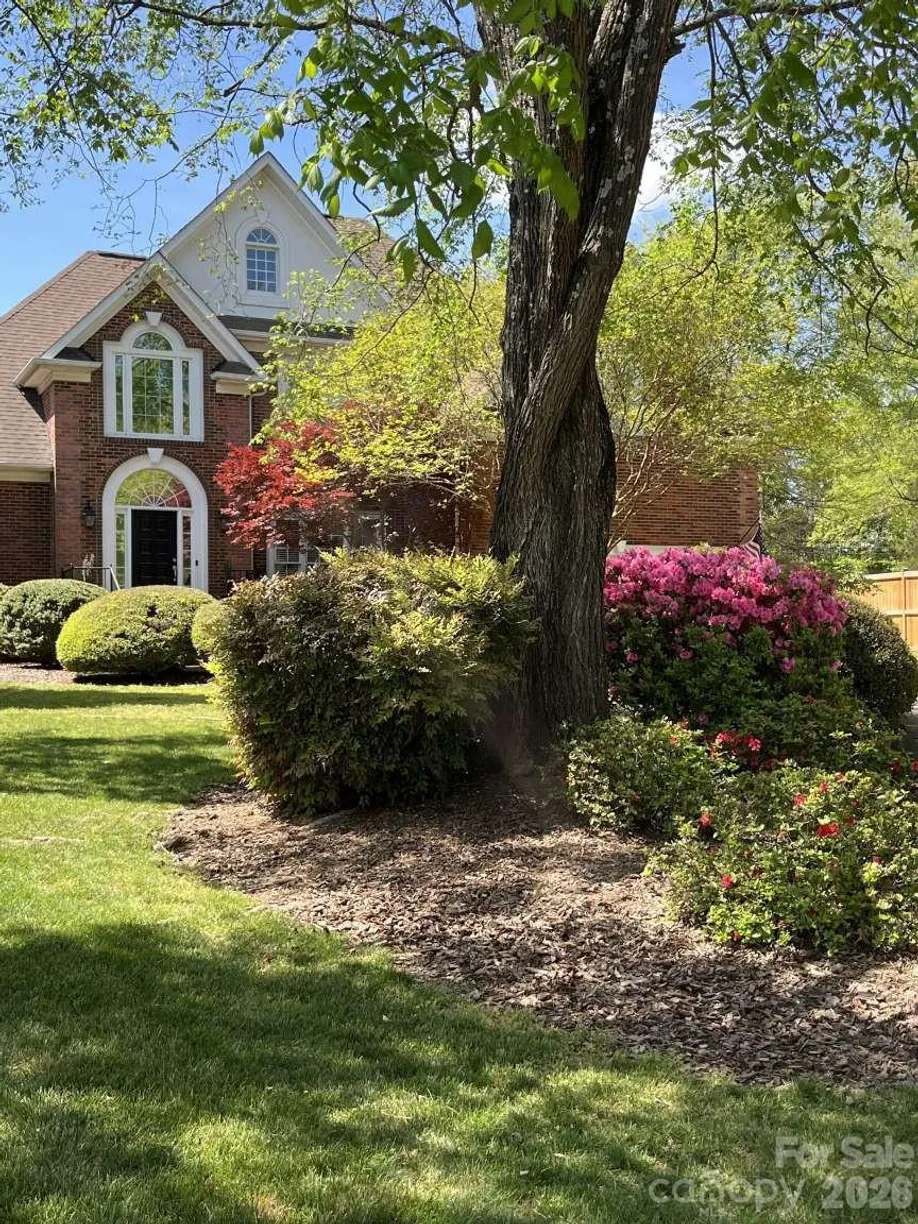 10300 Lady Grace Lane, Charlotte, NC 28270 Property for sale