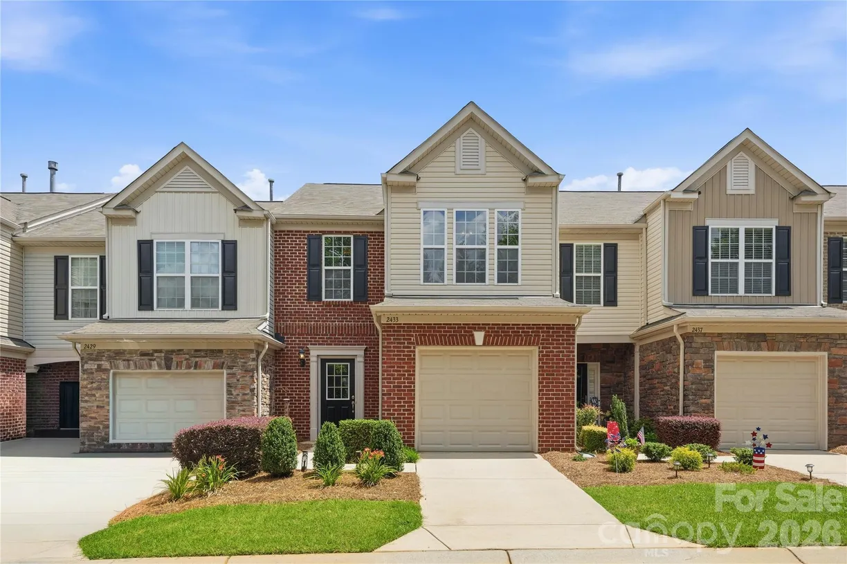 2433 Diplomat Lane, Charlotte, NC 28210 Property for sale