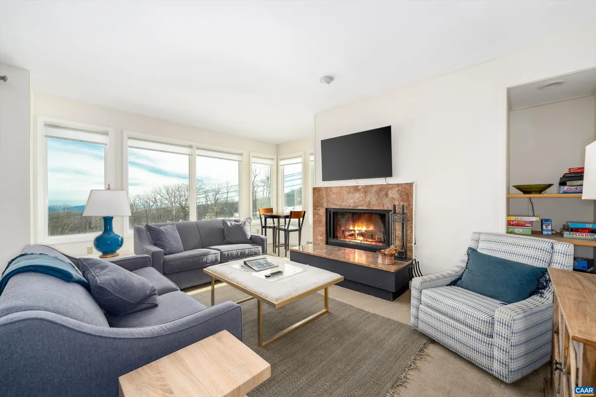 921 DIAMOND HILL CONDOS, Wintergreen Resort, VA 22967 Property for sale