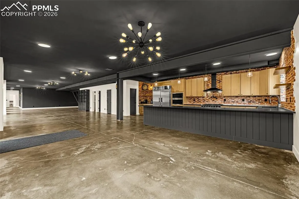 11910 Green Acres Lane, Colorado Springs, CO 80908 Property for sale