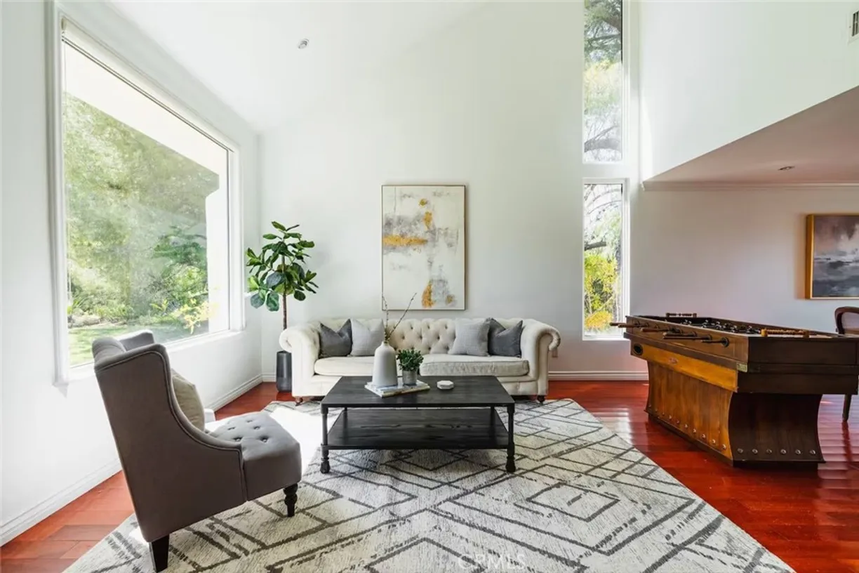 21793 Planewood Drive, Woodland Hills, CA 91364 Property for rent