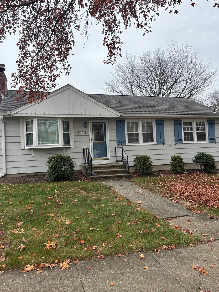 125 Douglas Street, Stratford, CT 06614 Property for rent