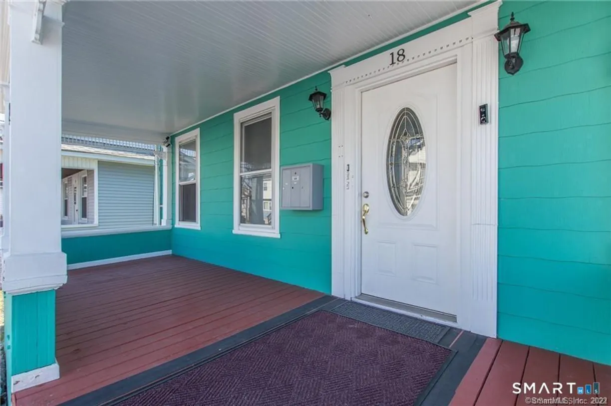 18 Lawrence Street, Norwalk, CT 06854 Property for sale