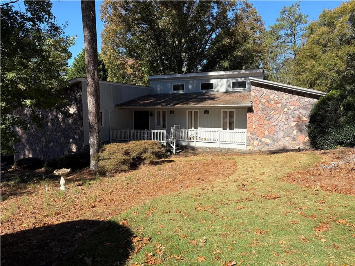 1040 Wordsworth Drive, Roswell, GA 30075 Property for sale
