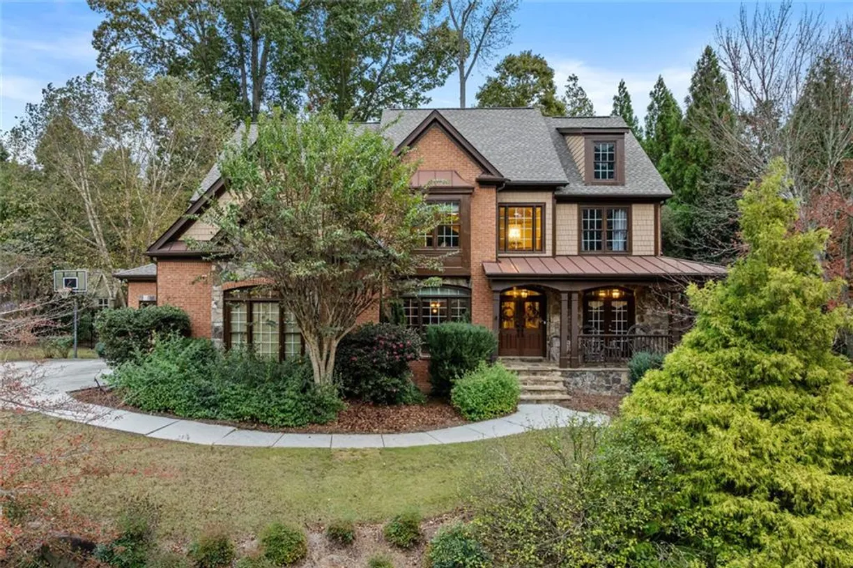 7010 Tree House Way Way, Flowery Branch, GA 30542 Property for sale