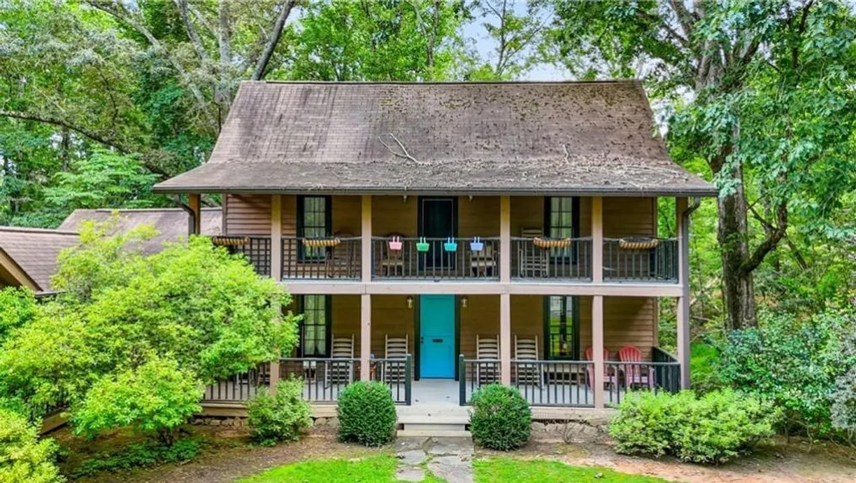 451 Nichols Drive, Suwanee, GA 30024 Property for sale