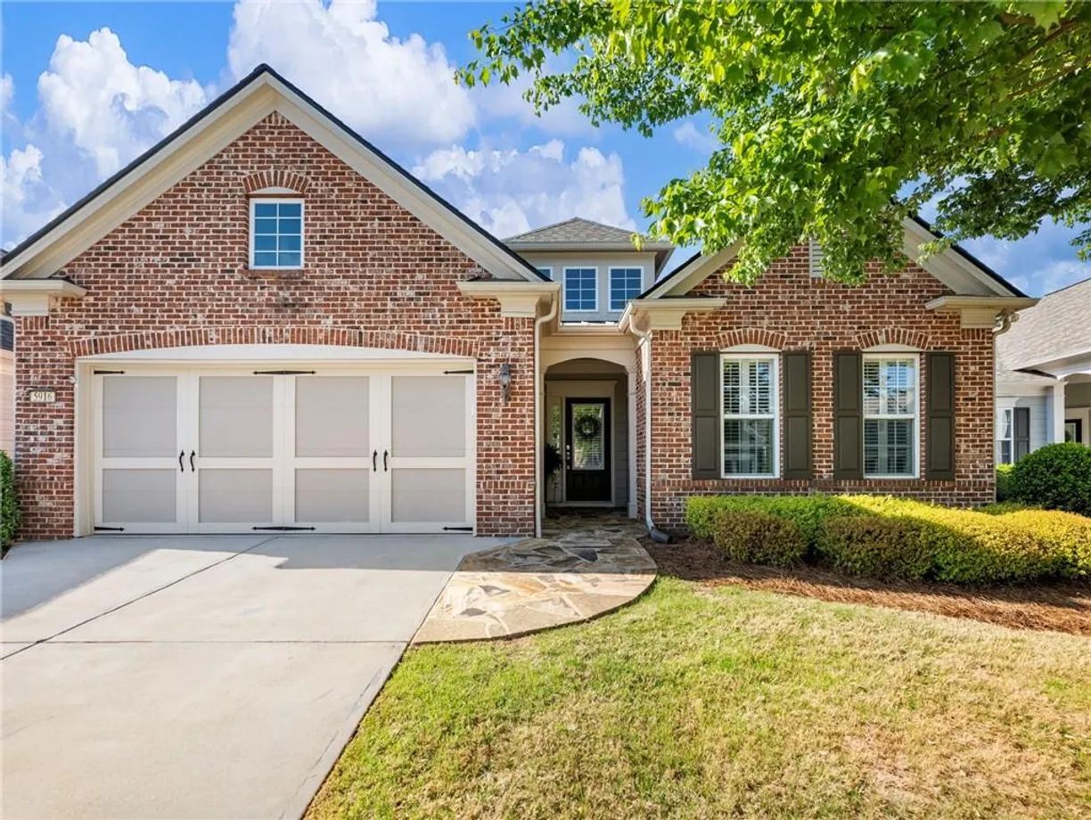 5916 Chimney Rock Drive, Hoschton, GA 30548 Property for sale