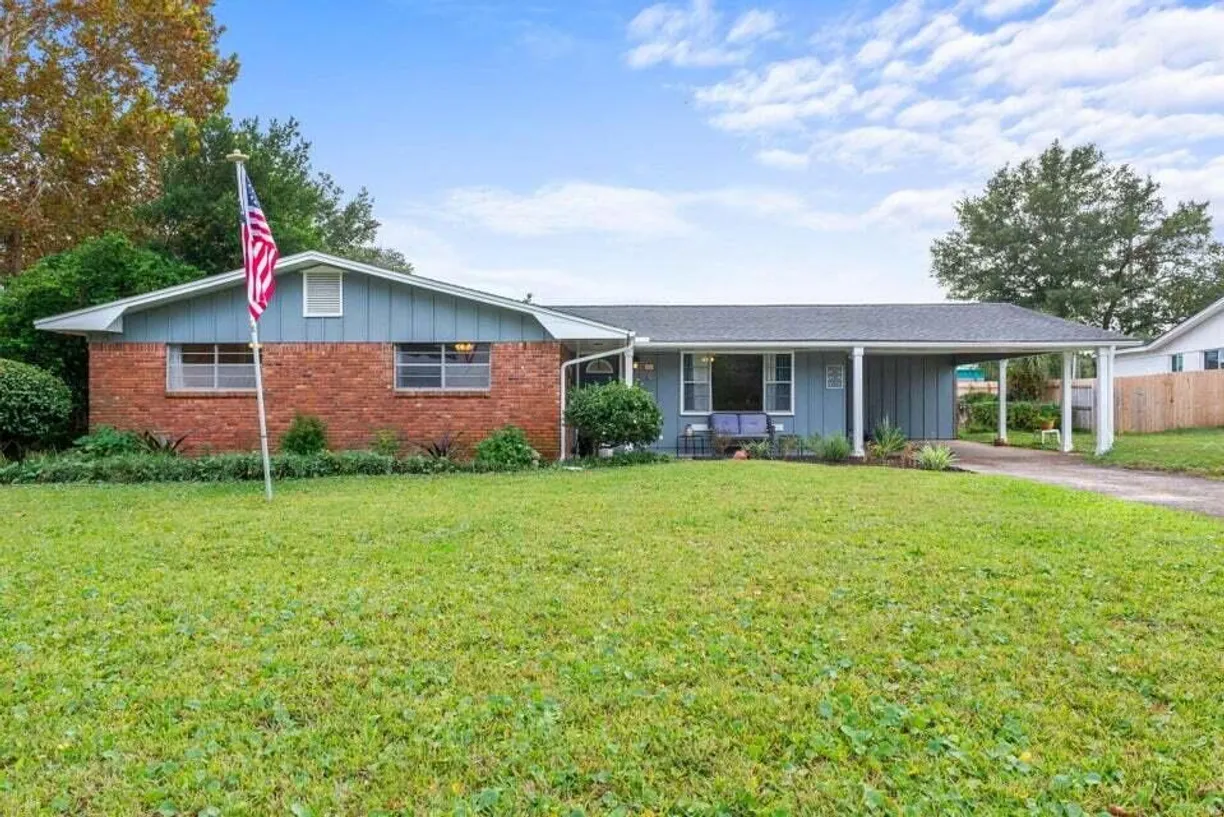 350 NW Barbara Drive, Fort Walton Beach, FL 32548 Property for rent