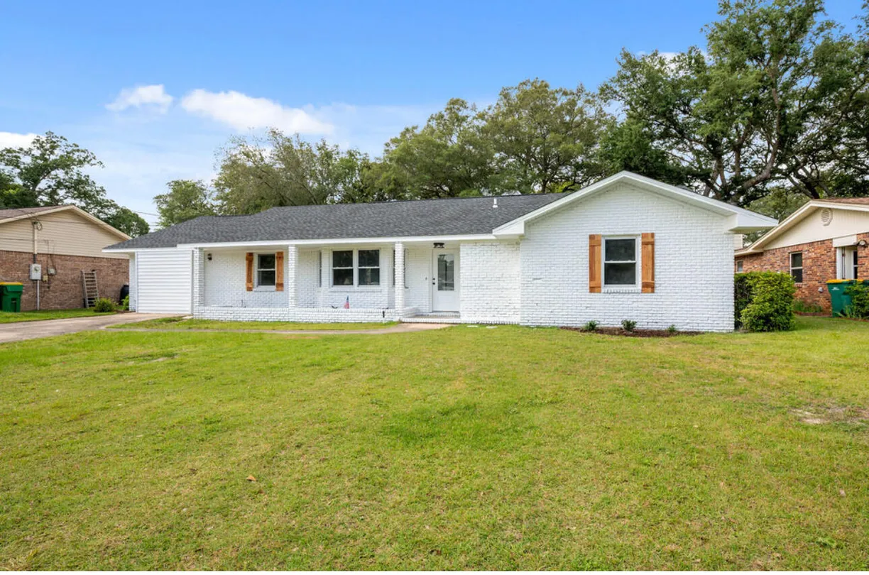 1411 28th Street, Niceville, FL 32578 Property for sale