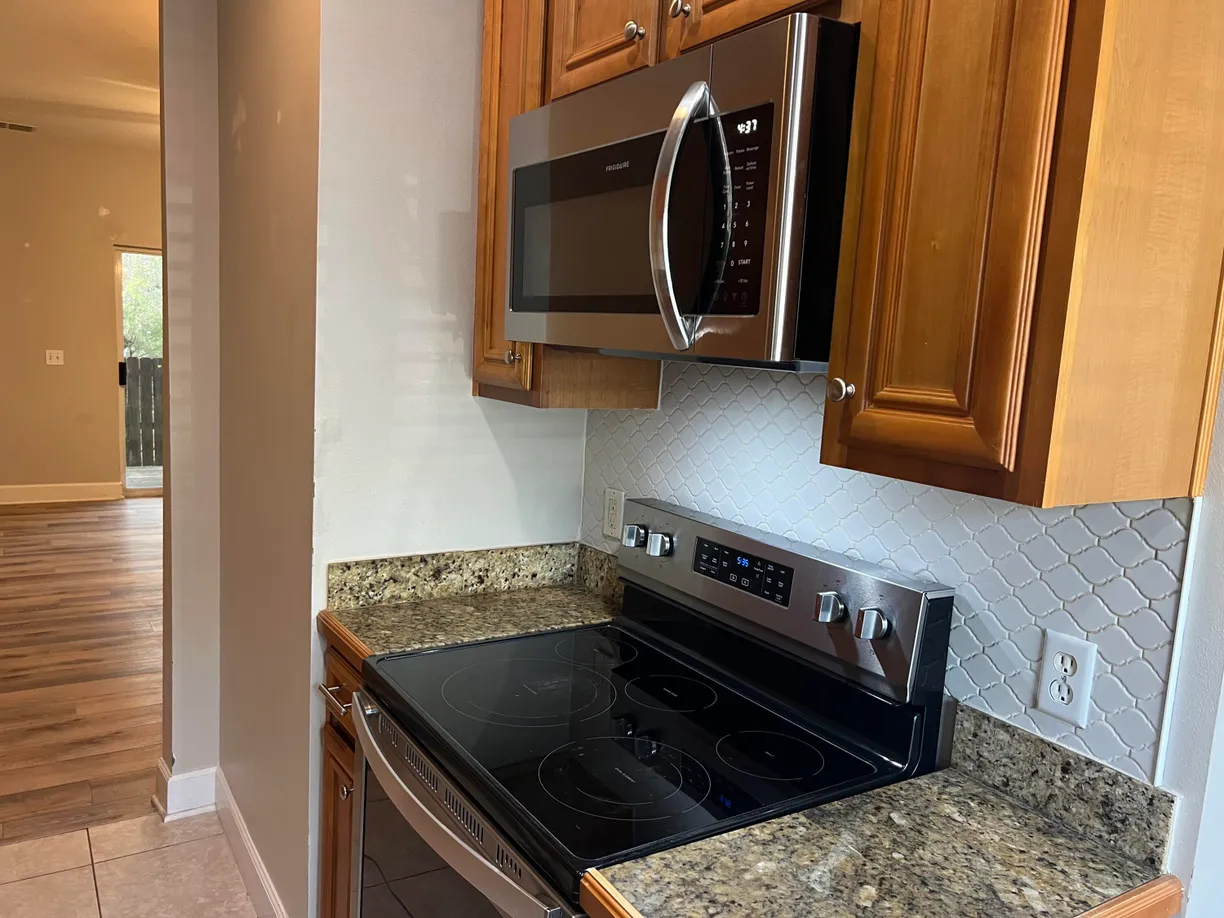 15284 331 Business #13-B, Freeport, FL 32439 Property for rent