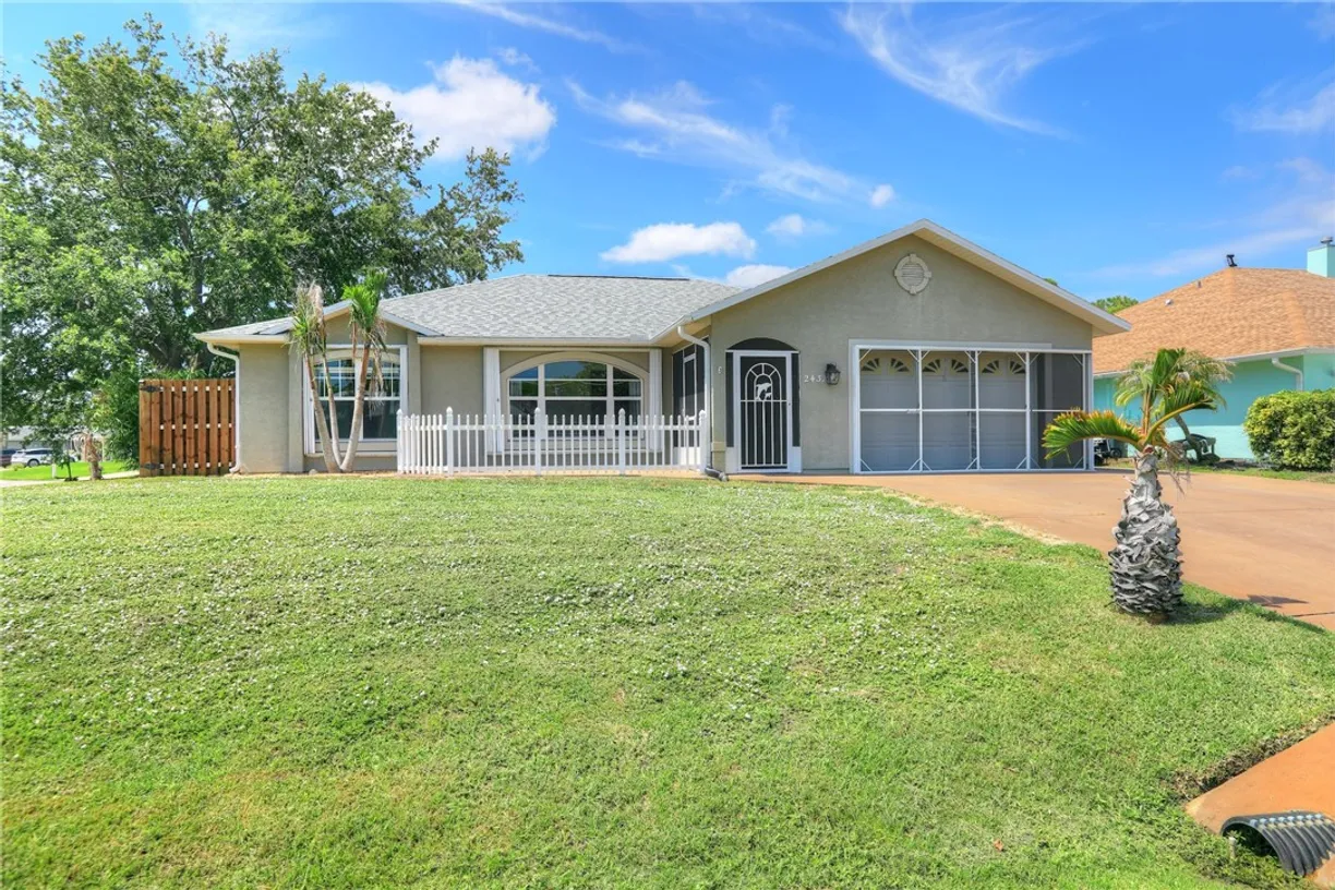 243 Dickens, Sebastian City, FL 32958 Property for sale