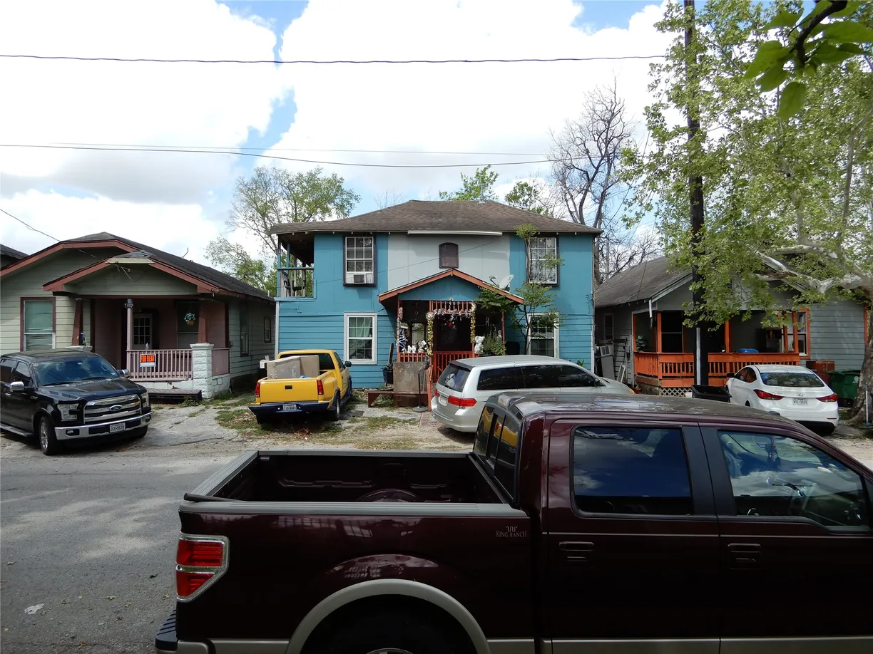 1407 71st Street, Houston, TX 77011 Property for sale