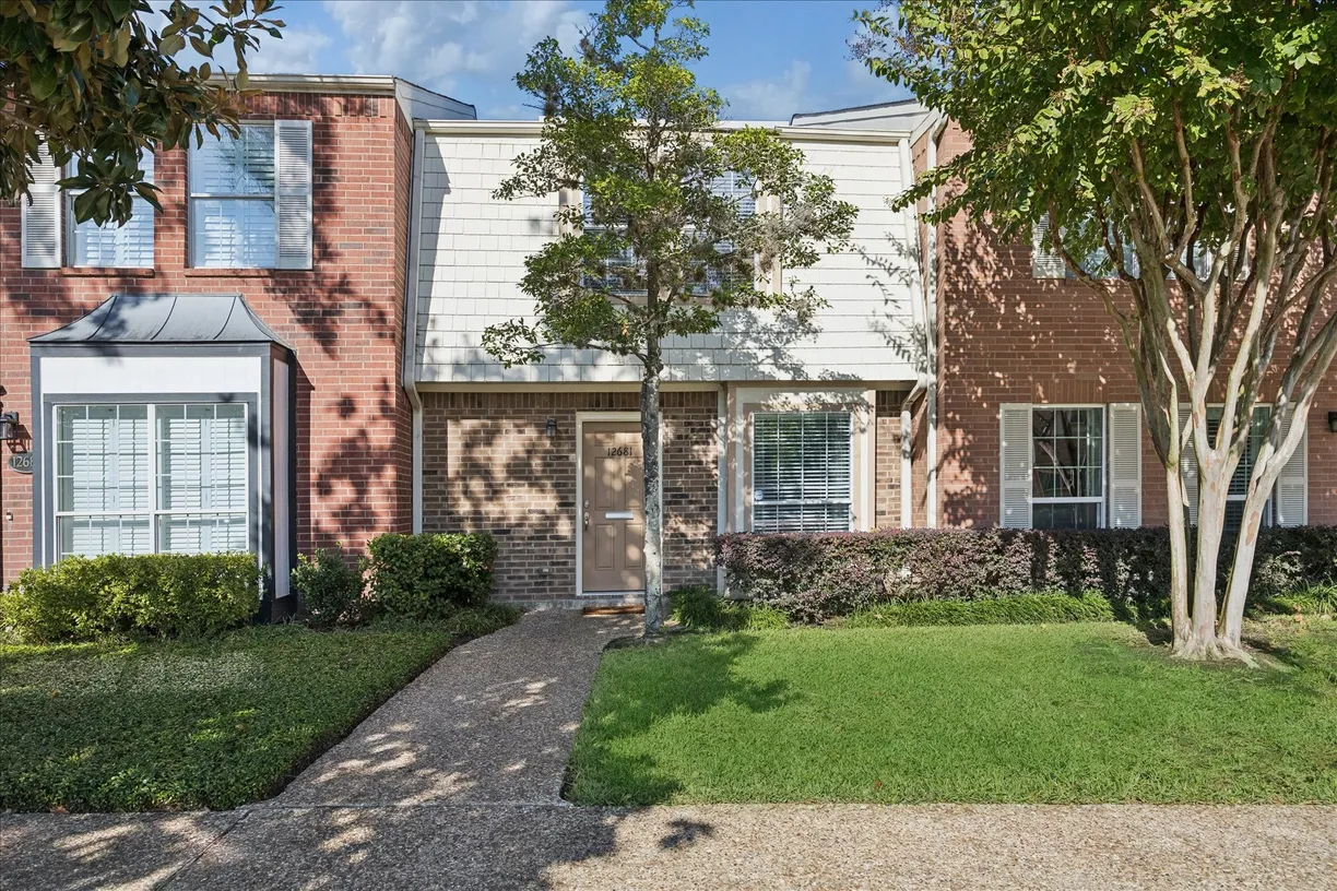 12681 Rip Van Winkle Drive #32, Houston, TX 77024 Property for sale