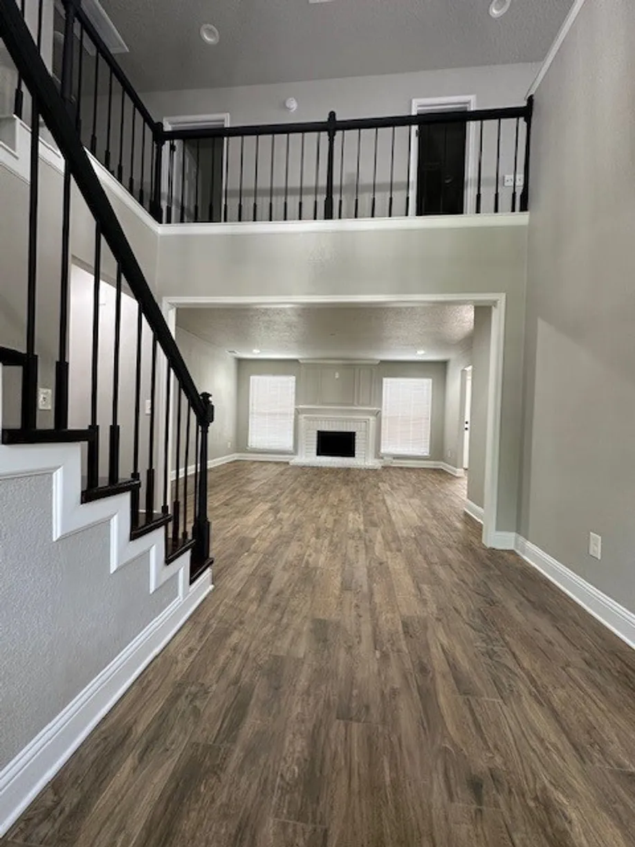 2102 Autumn Cove Drive, League City, TX 77573 Property for sale